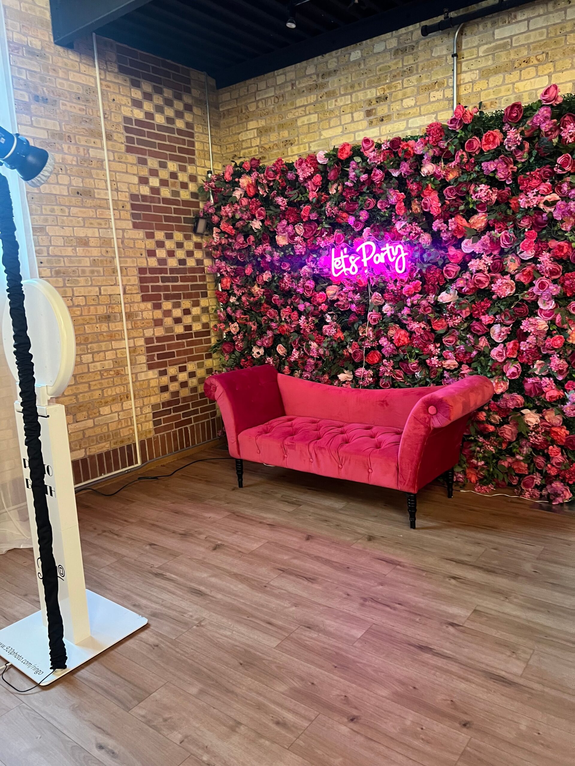 Flower Walls – wiscoblooms